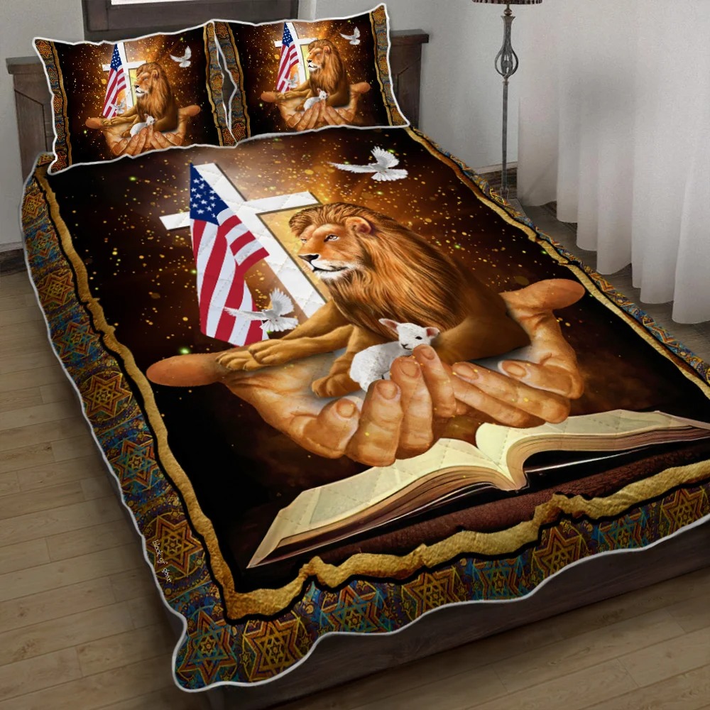 Jesus, The Lamb And The Lion Patriot Quilt Bedding Set UXGO13BD - UX Jesus