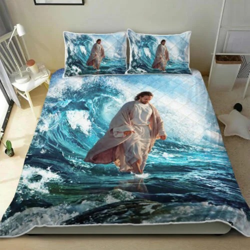 Jesus Walks On Water Quilt Bedding Set - UXGO03-BD - UX Jesus